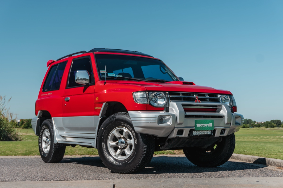 1998 Mitsubishi Montero 2.8 TD Metal-Top Coupé | Motordil Subastas