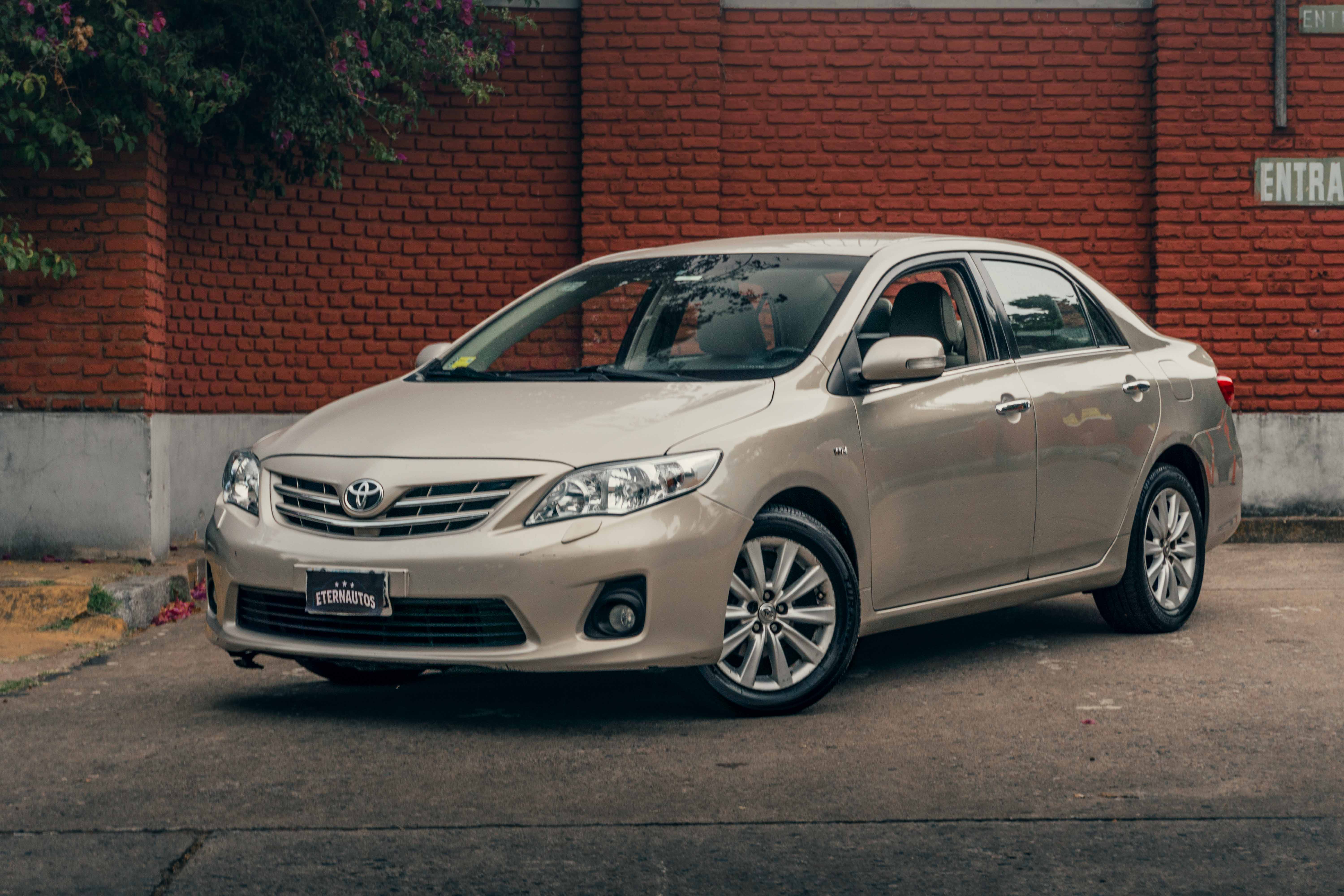 Sin Reserva: Único Dueño 2012 Toyota Corolla SEG | Motordil Subastas